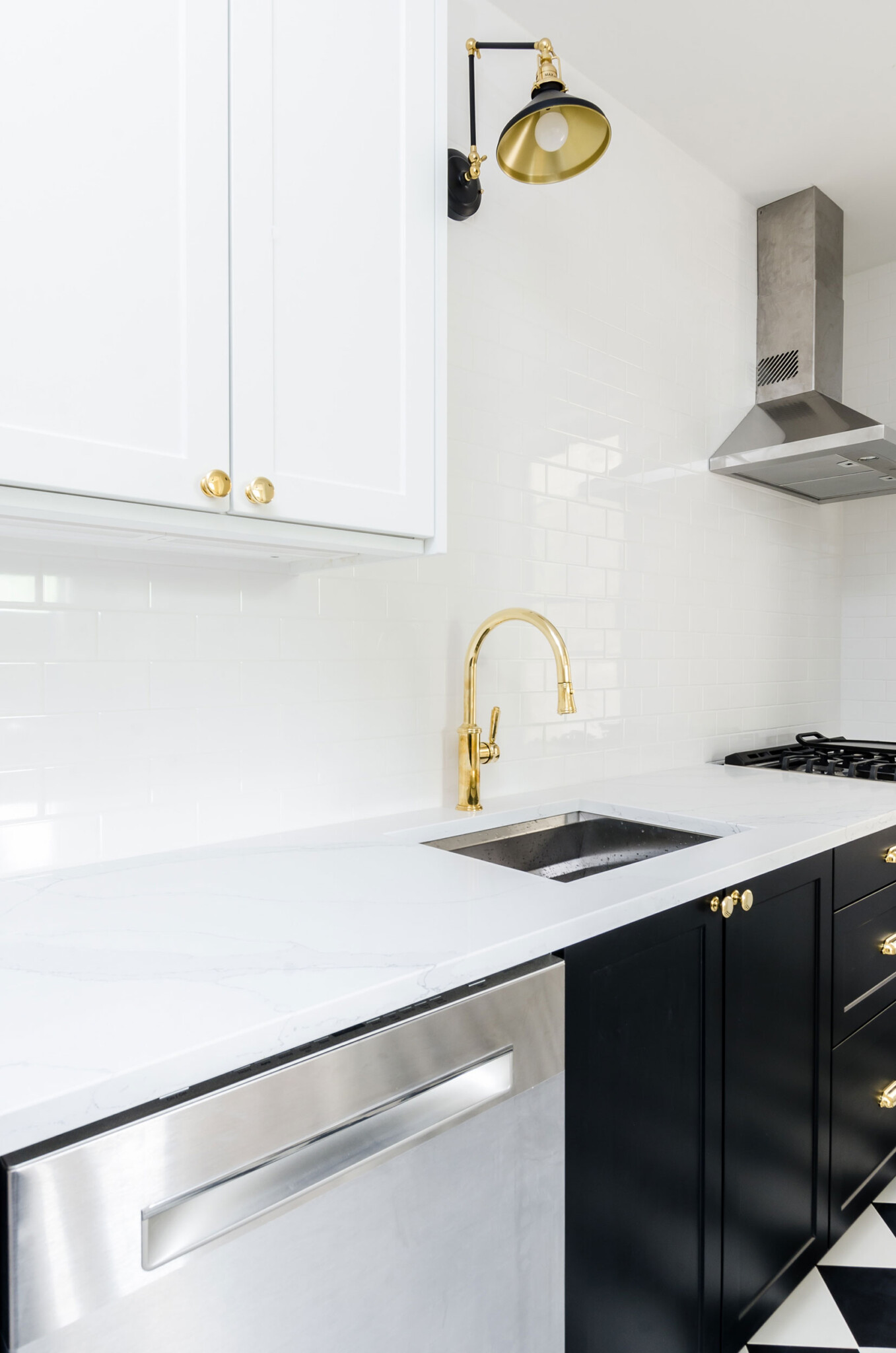 SilkSurface | The look and feel of stone. 100% Silica Free